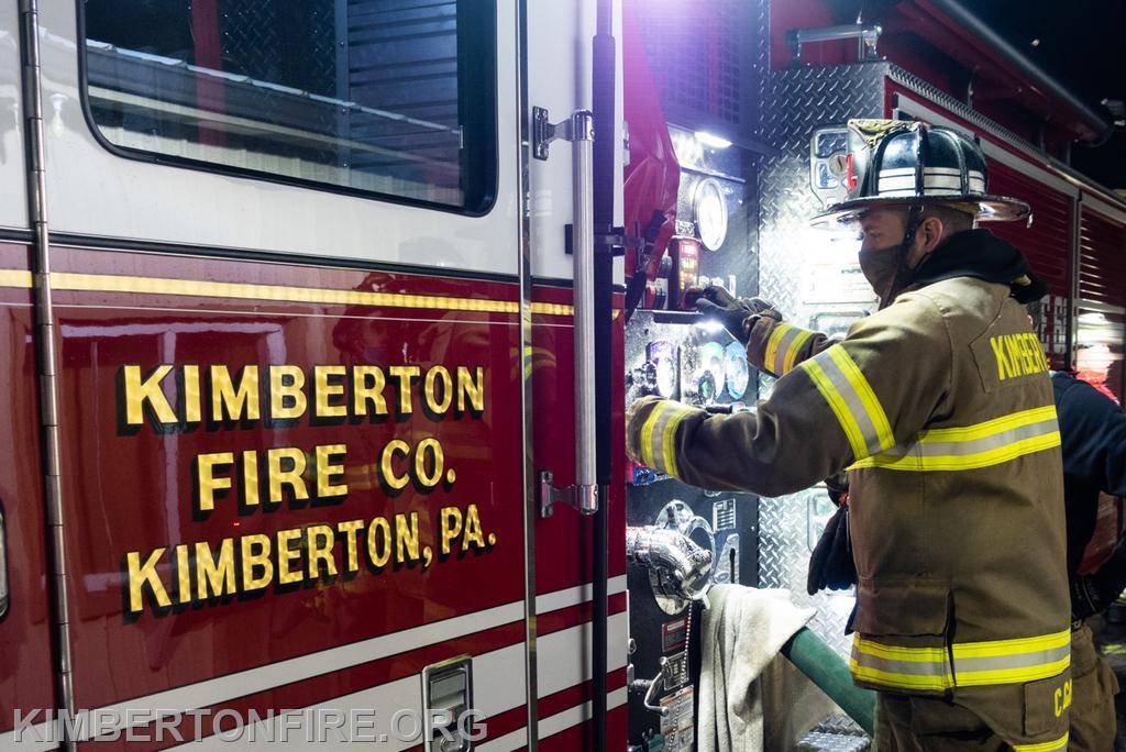 Firefighters train on on new Rescue Engine - Kimberton Fire Company